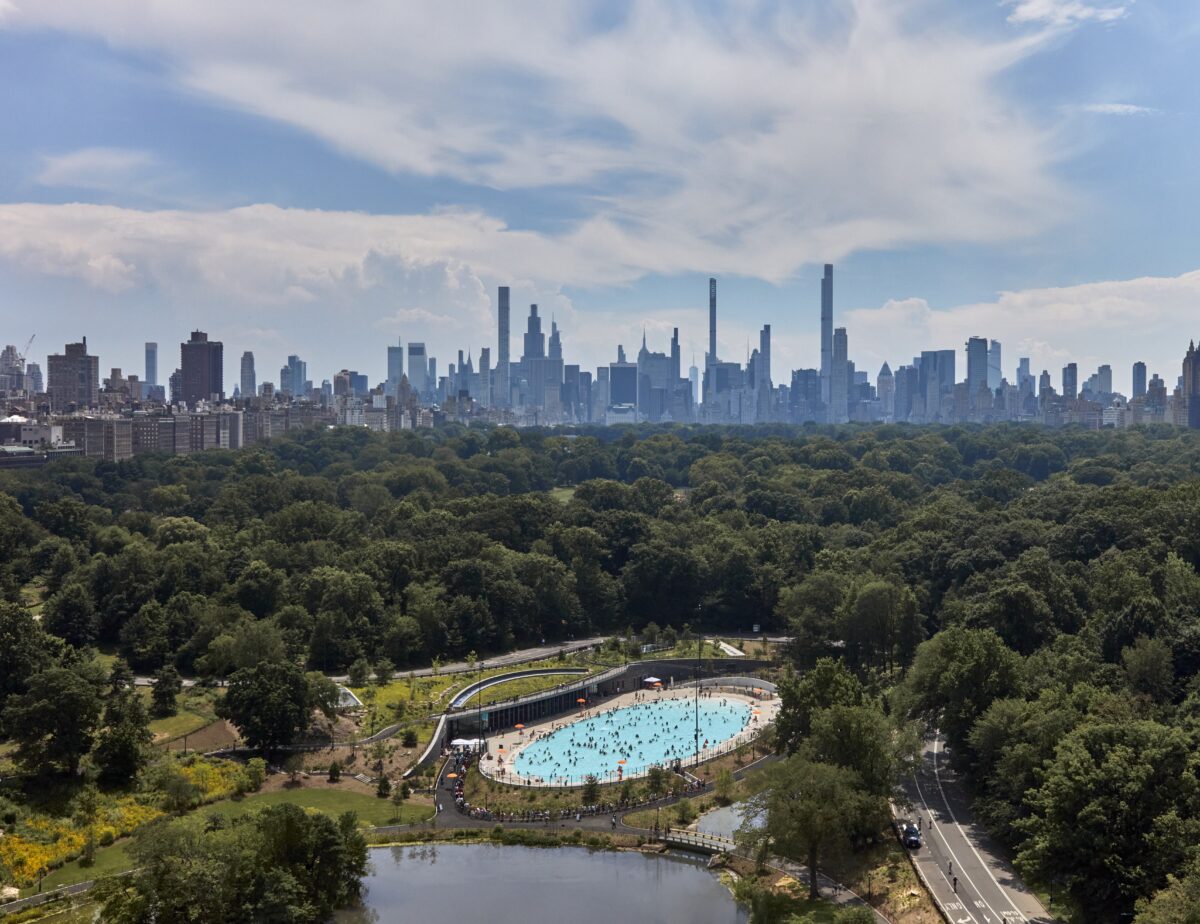 Gottesman Pool｜セントラルパークに新登場！最新の無料屋外プール | ニューヨーク便利帳